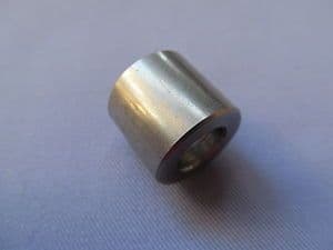 Norton footrest spacer bobbin 06-0471 ALT/WW27111-1-82