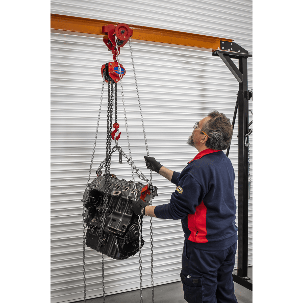 Portable Gantry Crane Adjustable 1 Tonne with Geared Trolley Combo