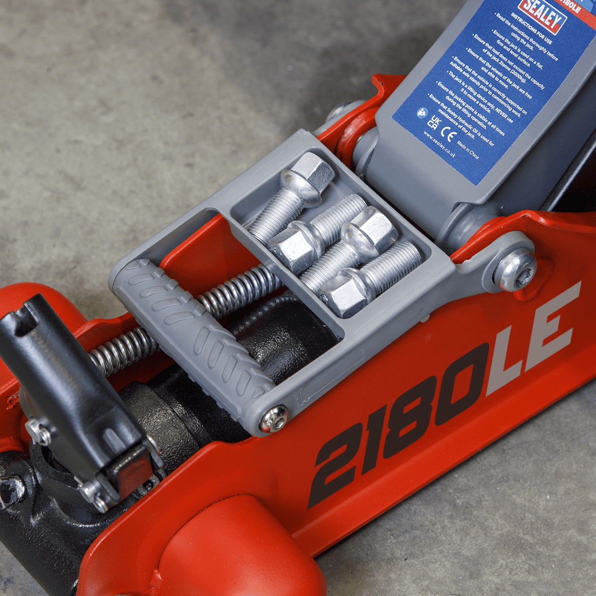 180° Handle Trolley Jack 2 Tonne Low Profile Short Chassis - Red
