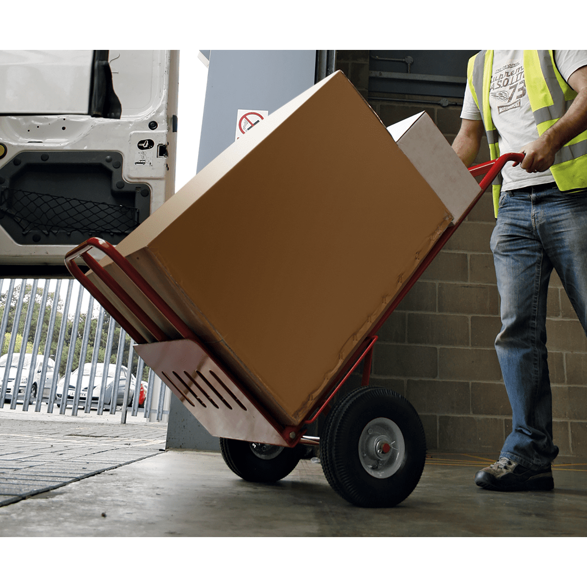 Sack Truck with Pneumatic Tyres & Folding 250kg Capacity