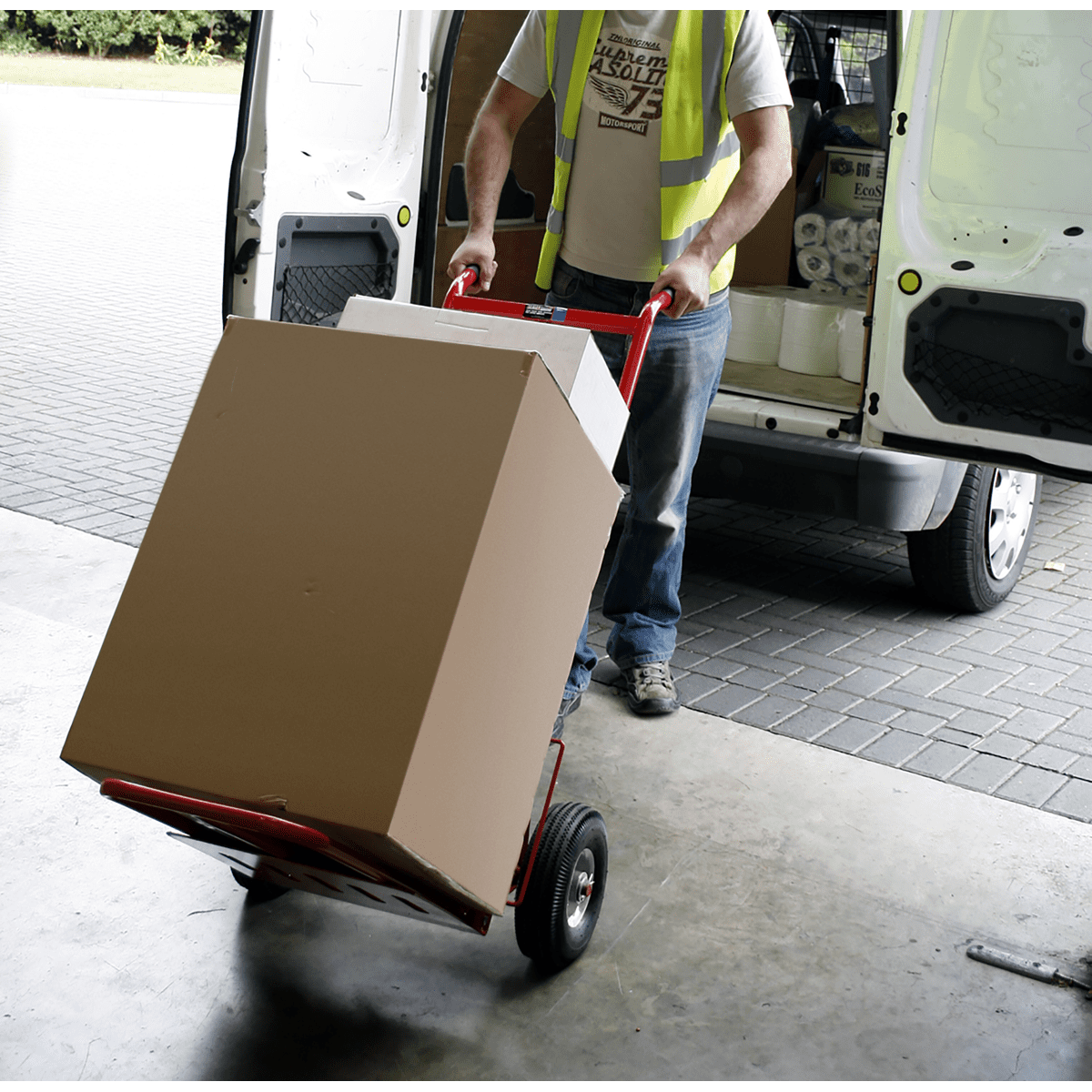 Sack Truck with Pneumatic Tyres & Folding 250kg Capacity