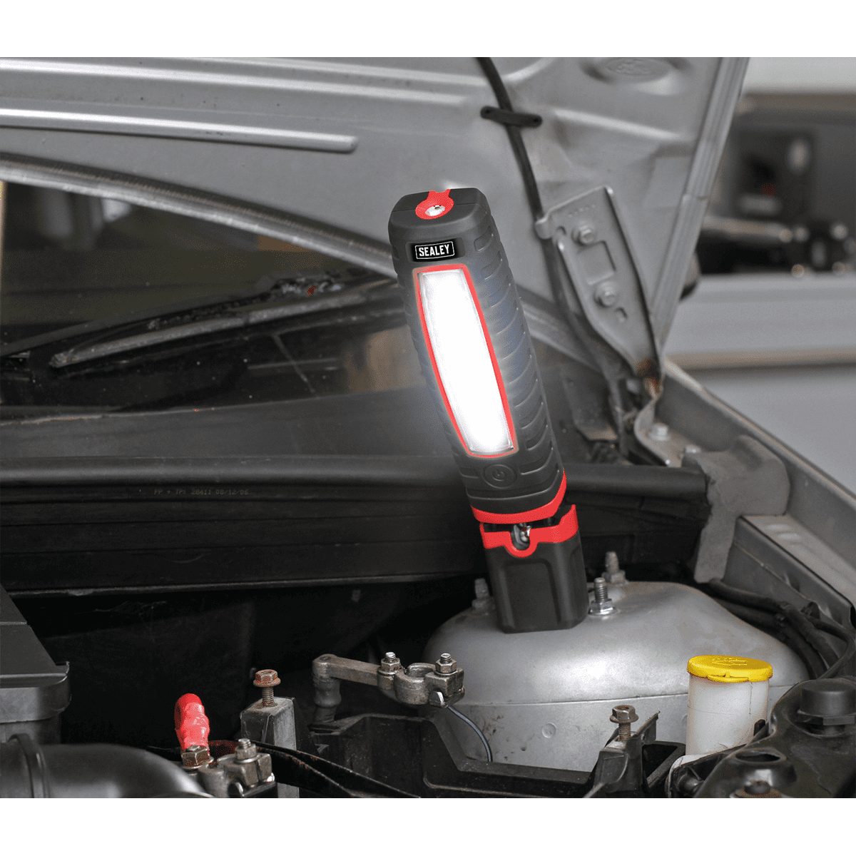 Rechargeable 360° Inspection Light 14 SMD & 3W SMD LED Black Lithium-ion