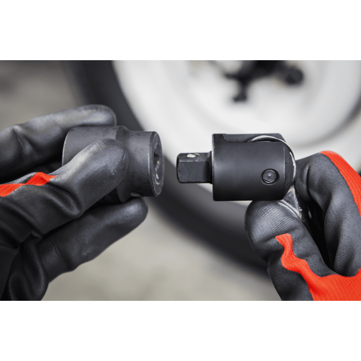 Breaker Bar 1/2"Sq Drive 750mm - Hi-Vis