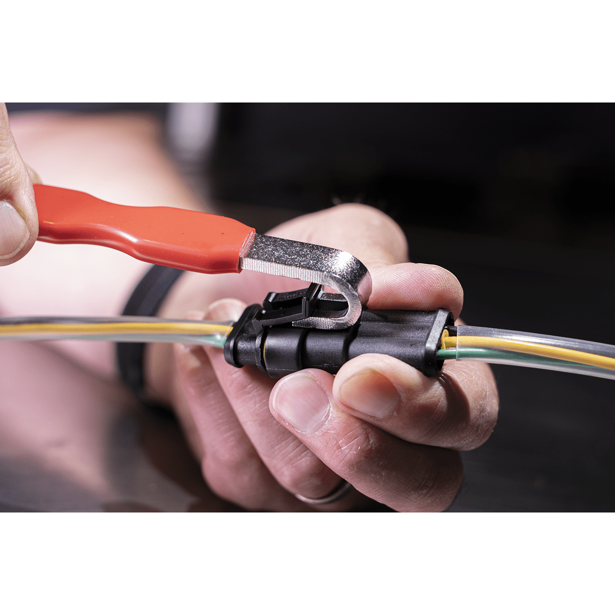 Automotive Electrical Connector Separator Tool