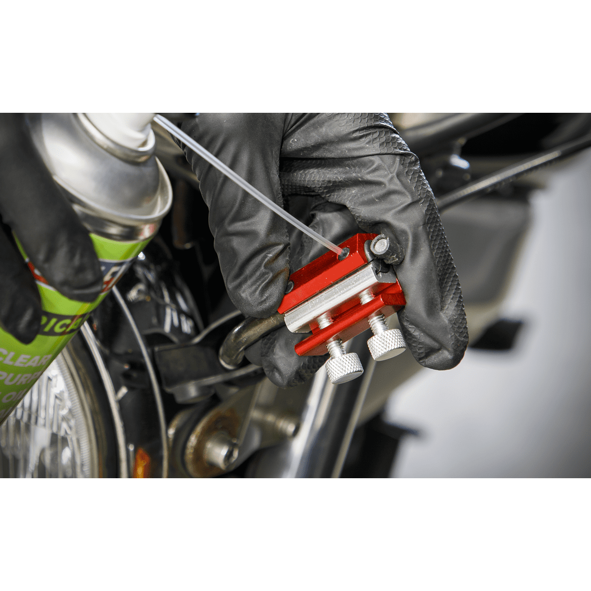 Motorcycle Twin-Clamp Cable Oiler