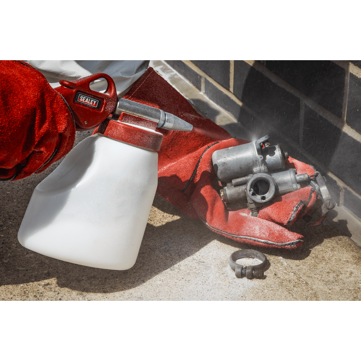 Portable Soda Blasting Gun