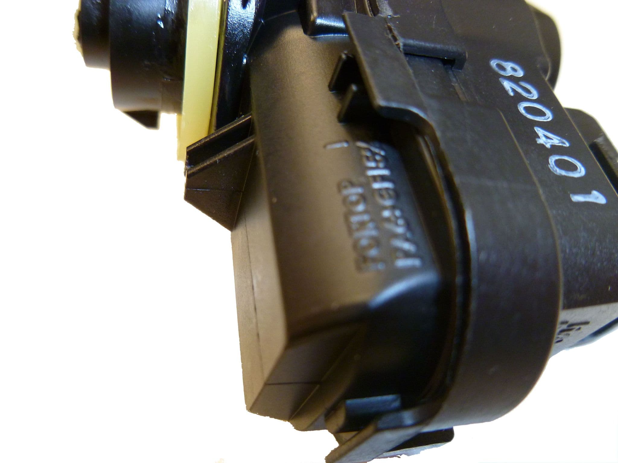 HEADLAMP ADJUSTMENT MOTOR