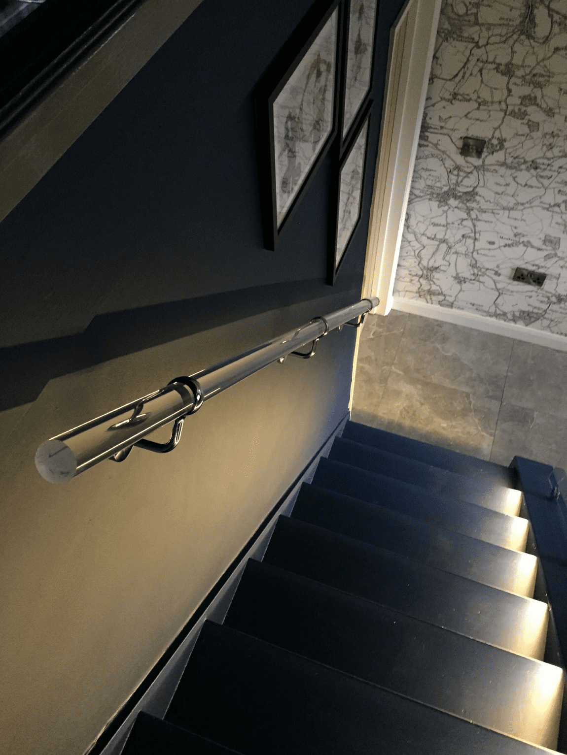 Acrylic | Perspex Staircase Hand Rails