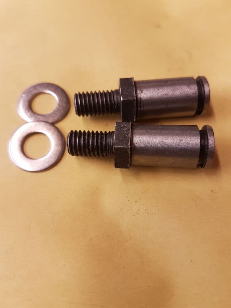 Brake shoe casing studs - PAIR GP