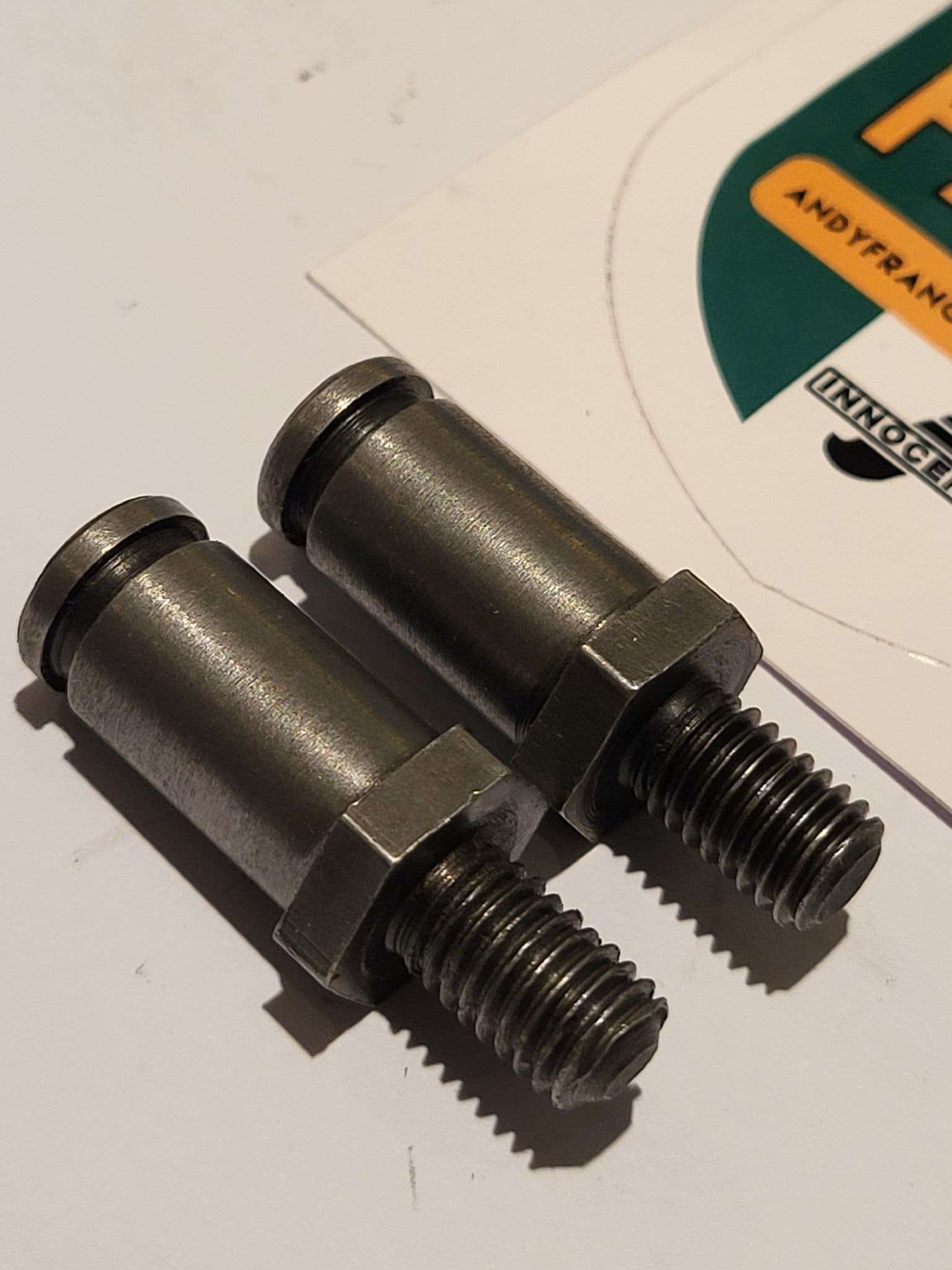 GP BRAKE SHOE PIVT PINS PAIR