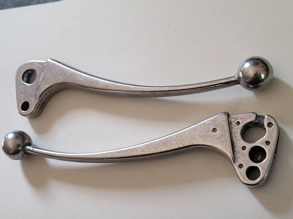 HANDLE BAR SERIES 1/ 2 BALL END LEVERS