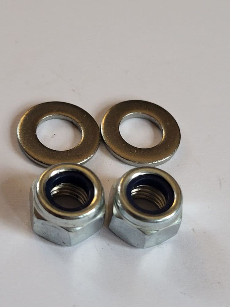 INLET MANIFOLD M7 NYLOC NUTS & WASHERS PAIR