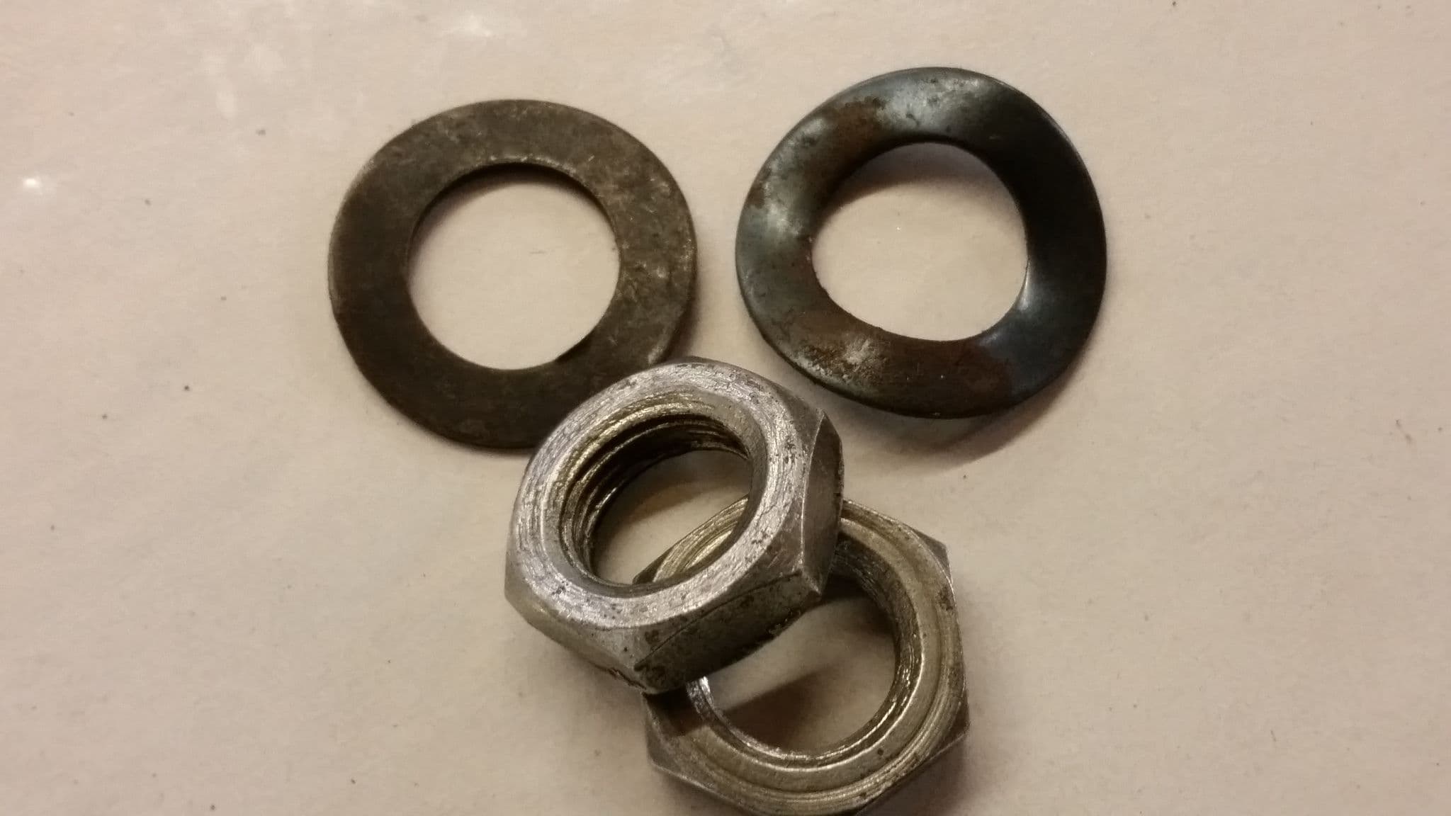 LAMBRETTA REAR SHOCKER NUTS AND WAVY WASHERS steel