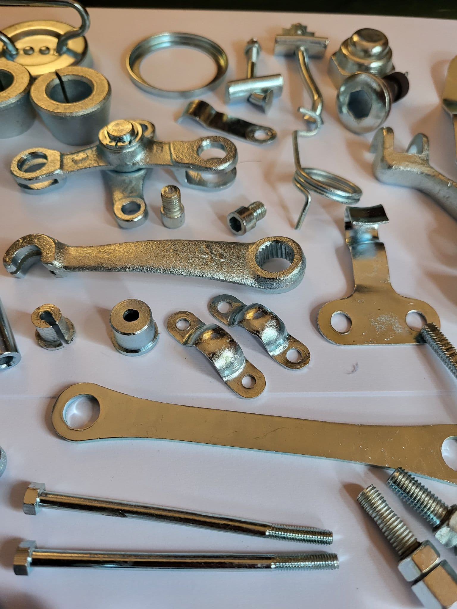ORIGINAL INNOCENTI RE ZINCED PARTS FOR YOUR RESTORATION