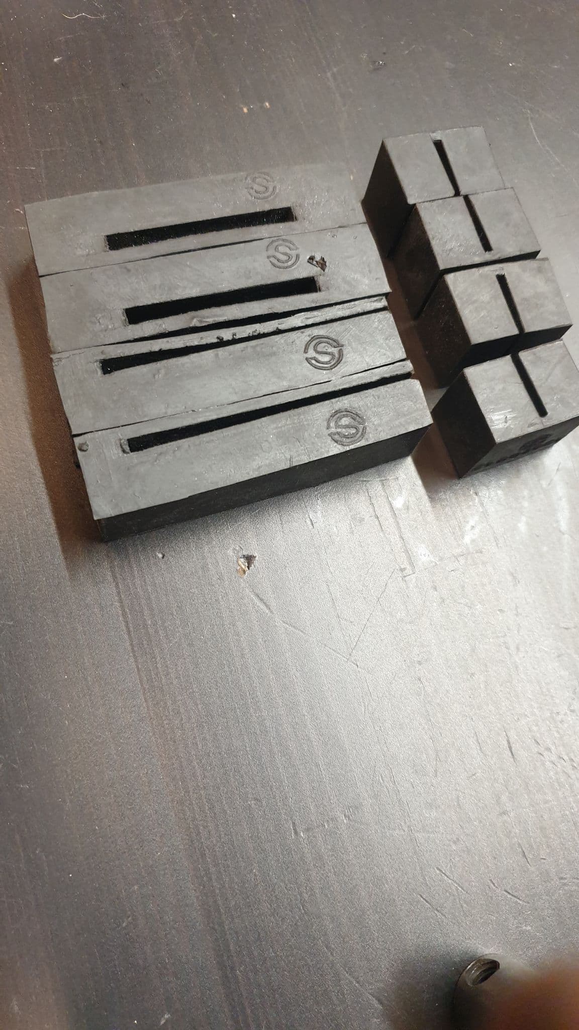 Petrol tank rubber kit ser 3