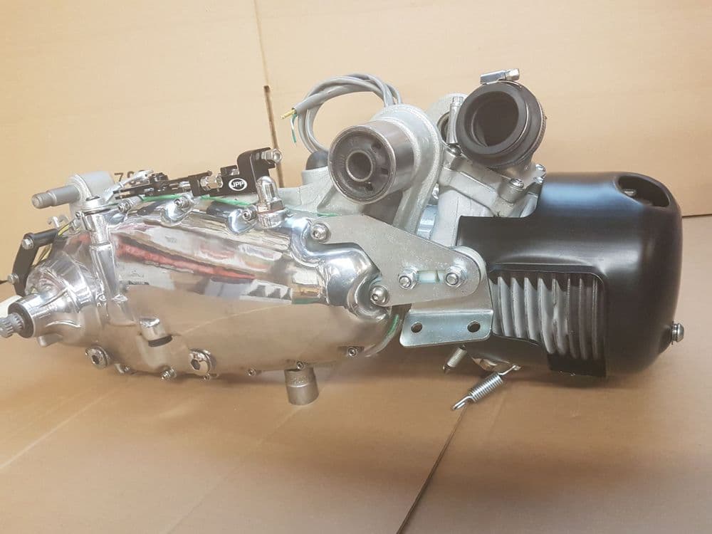 RB 225 Engine with this specification and finish