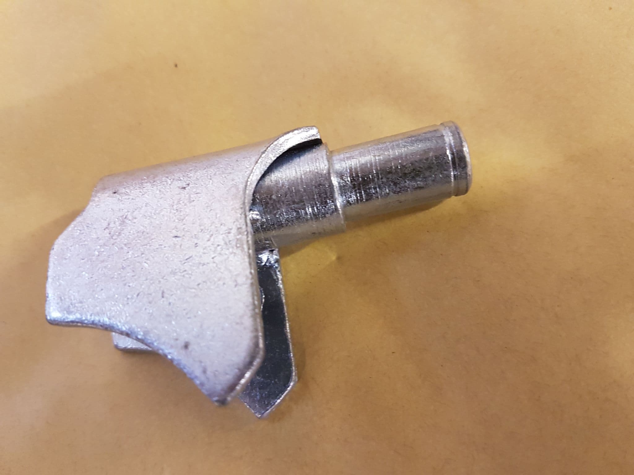 Rear brake pedal pivot bracket