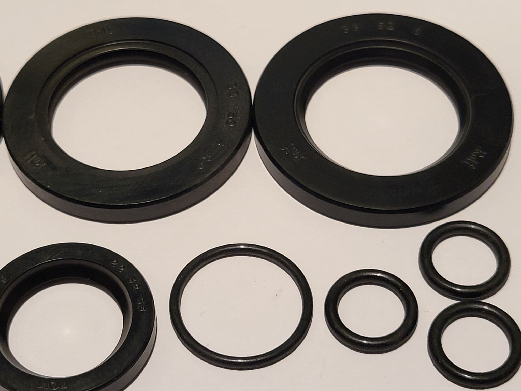 Rolf oilseal engine set 5 seals and o rings