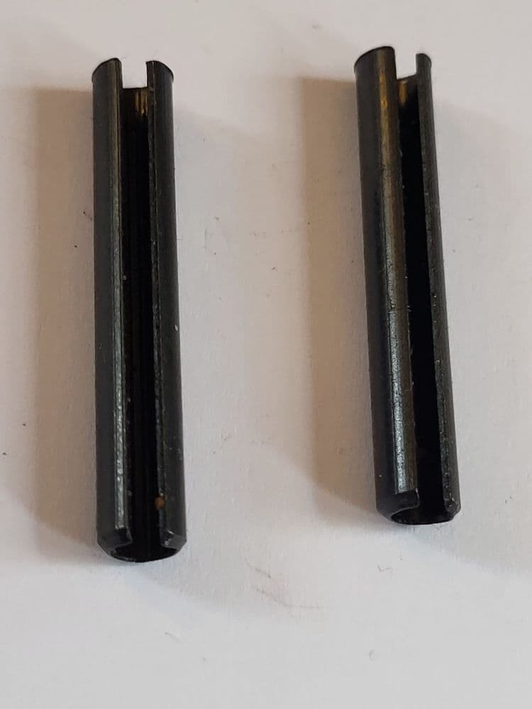STAND RUBBER LOCATING ROLL PINS PAIR