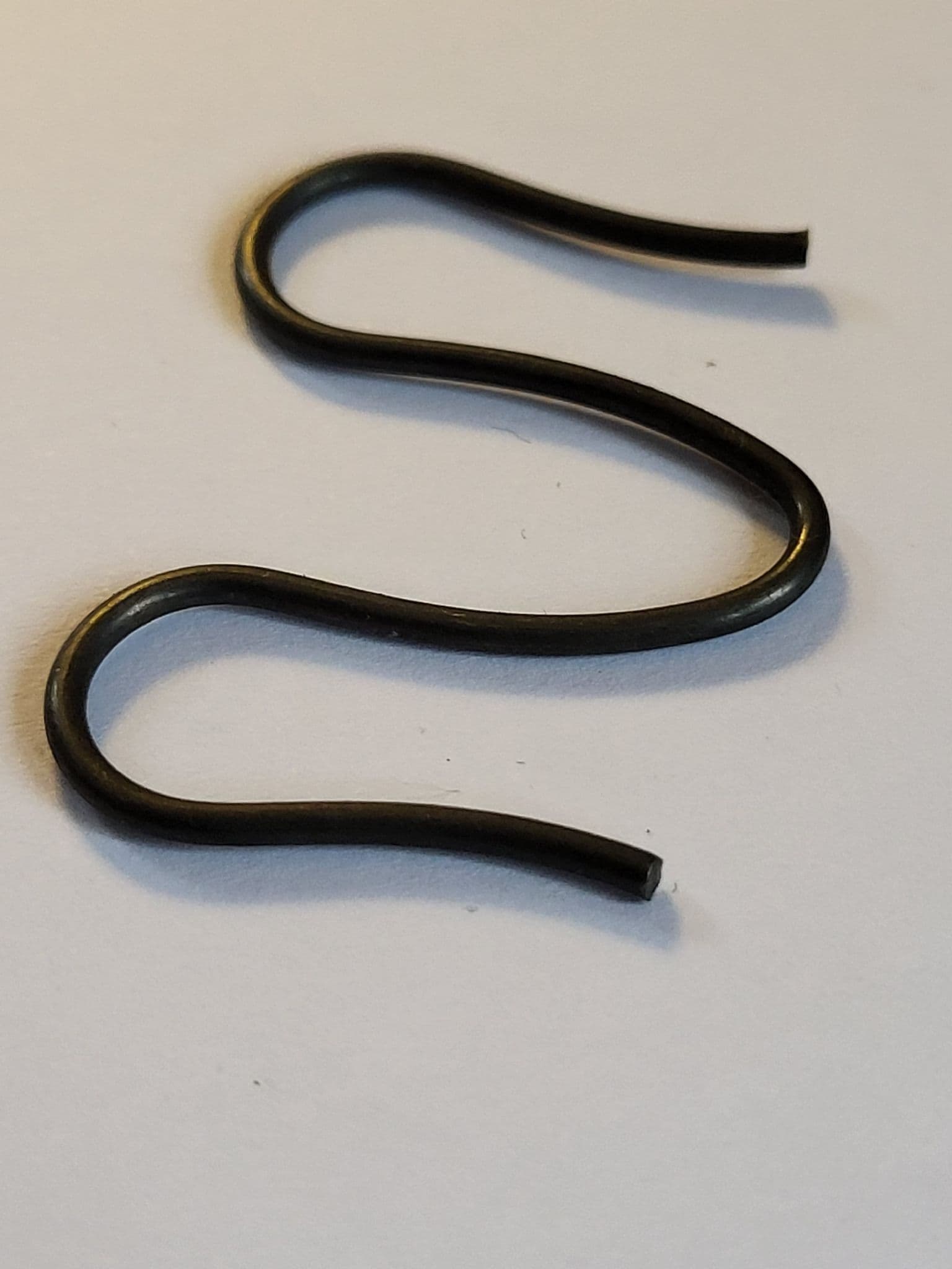 W brake shoe retaining clip