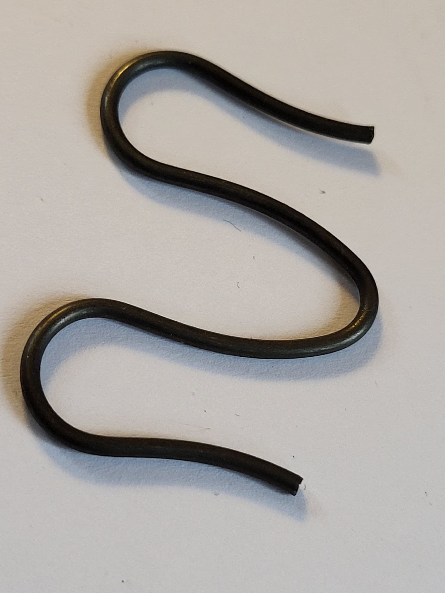 W brake shoe retaining clip