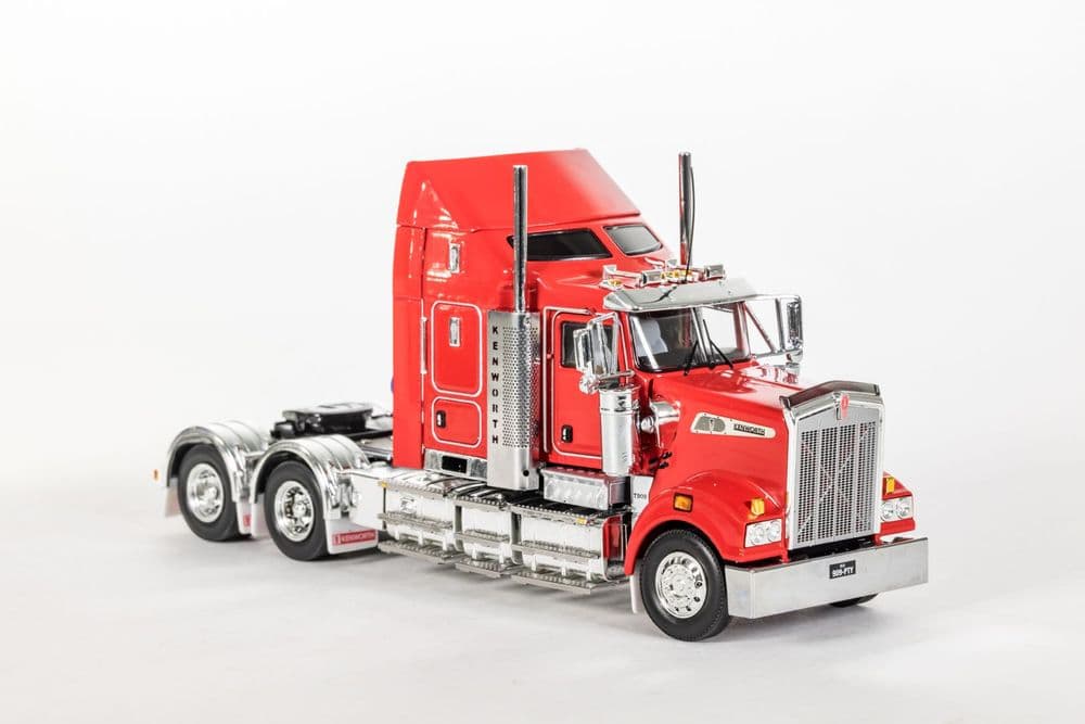 Drake Kenworth T909 Chrome Rosso Red
