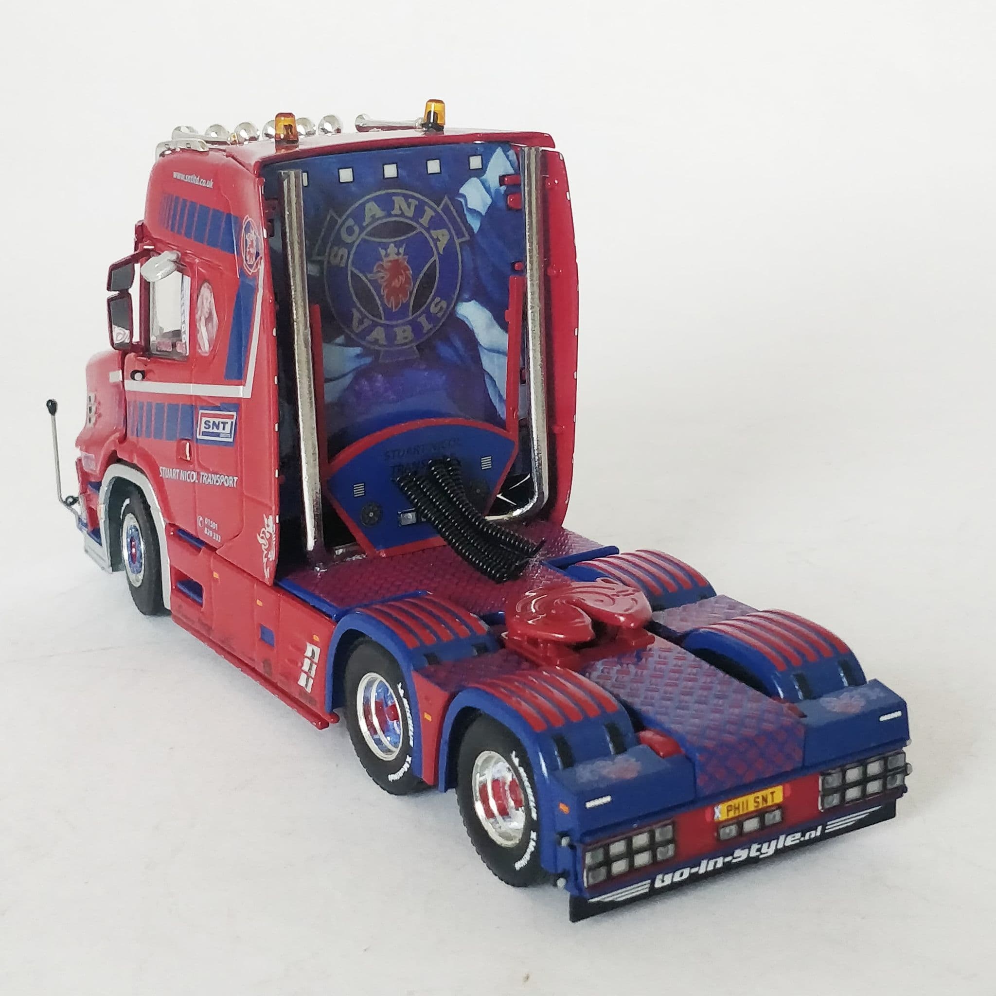 WSI/ADMT Vlastuin T Cab Stuart Nicol Transport Shotts sold out waiting ...