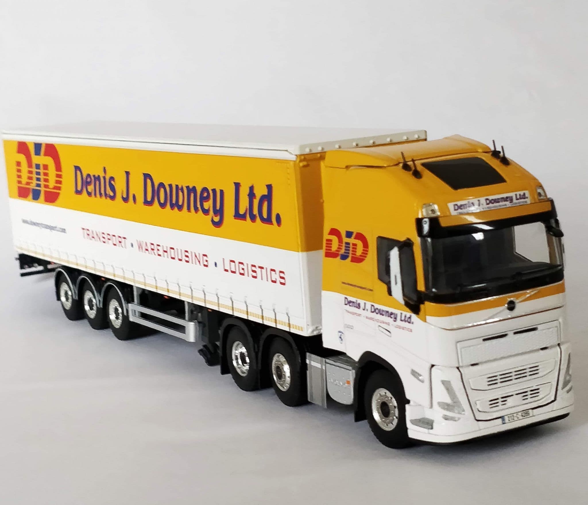 WSI Models Volvo Dennis Downey