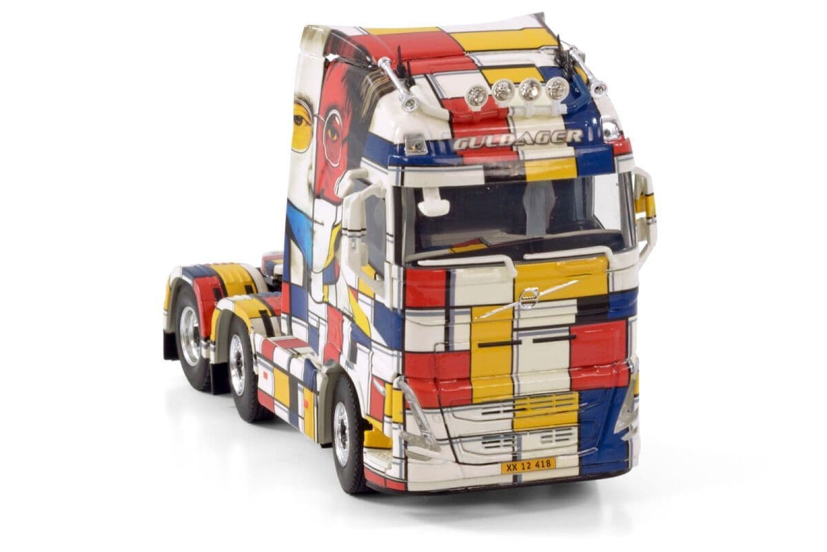 WSI Models Volvo FH 05 Guldager