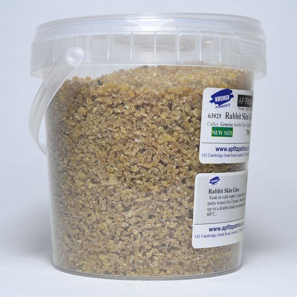63025 Rabbit Skin Glue small cubes Kremer Pigment 600g plastic container