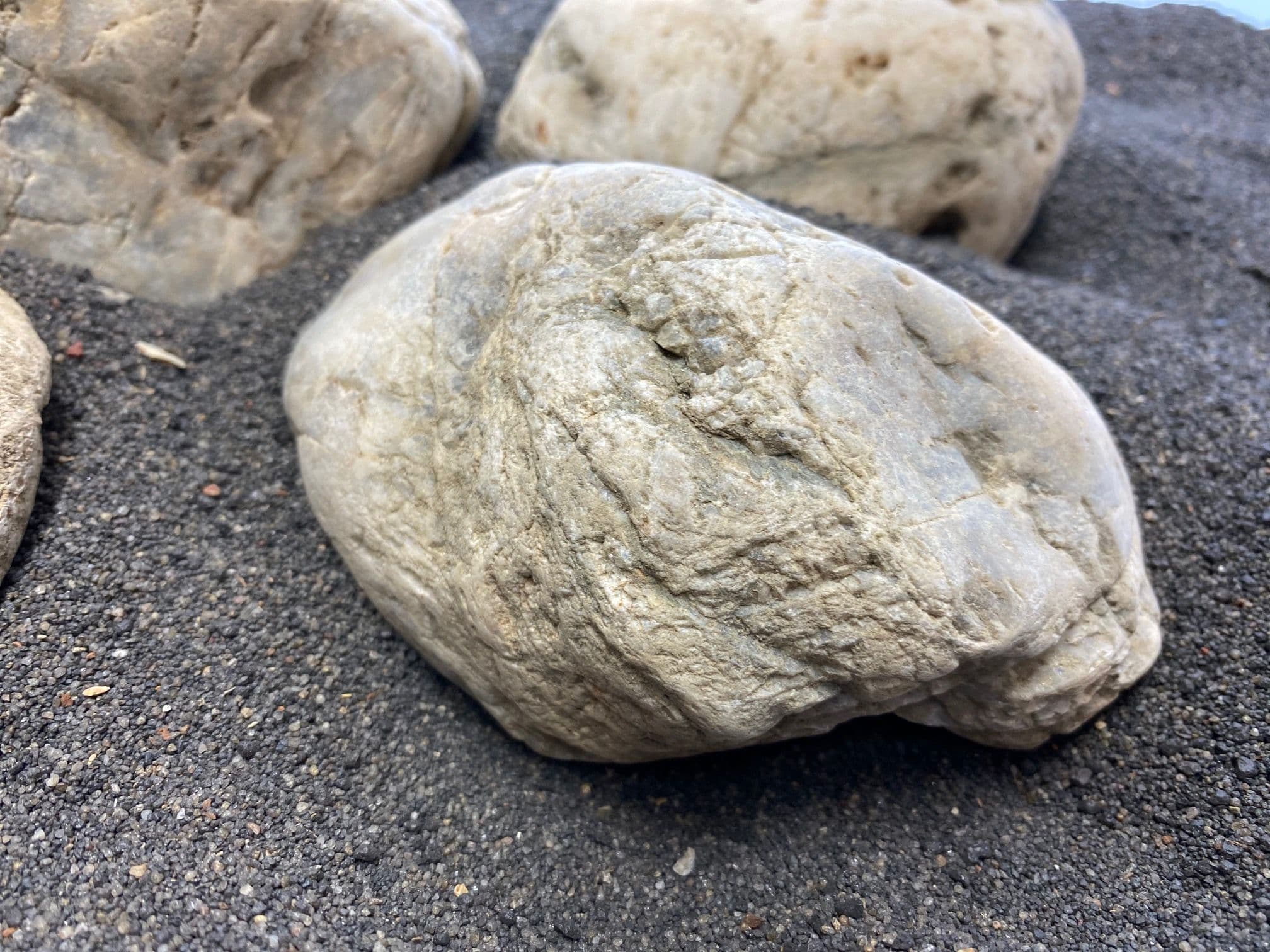 Elderly BOULDER Stone per KG