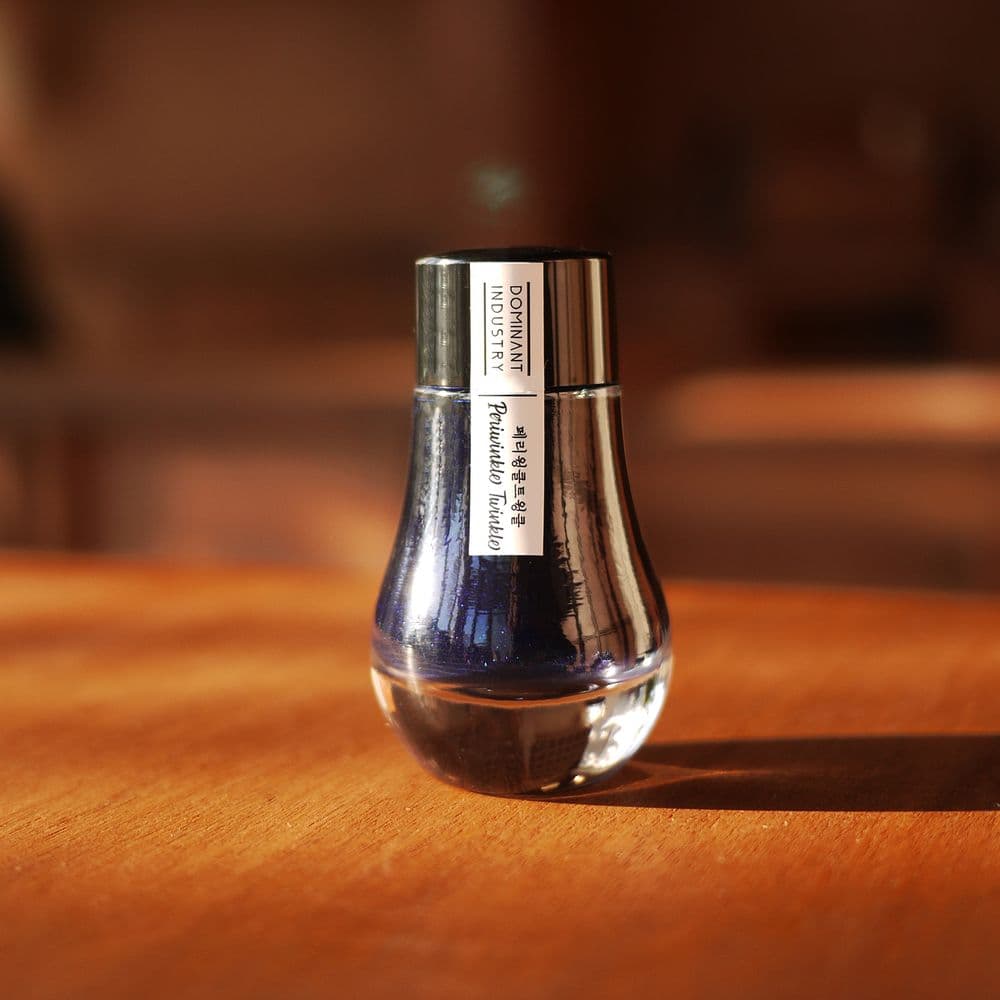 Dominant Industry - Fountain Pen Ink Pearl 25ml - Periwinkle Twinkle