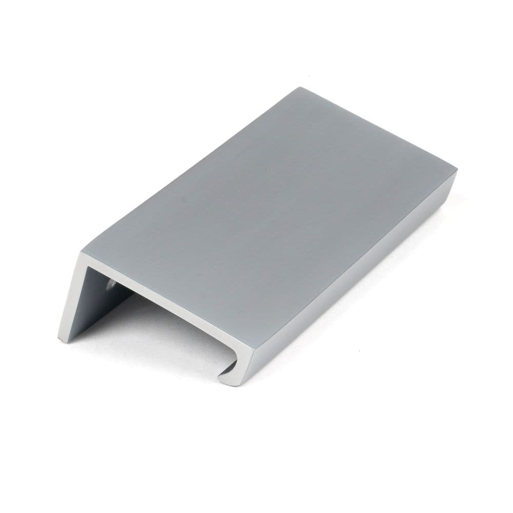 From The Anvil 50727 Satin Chrome 100mm Plain Edge Pull