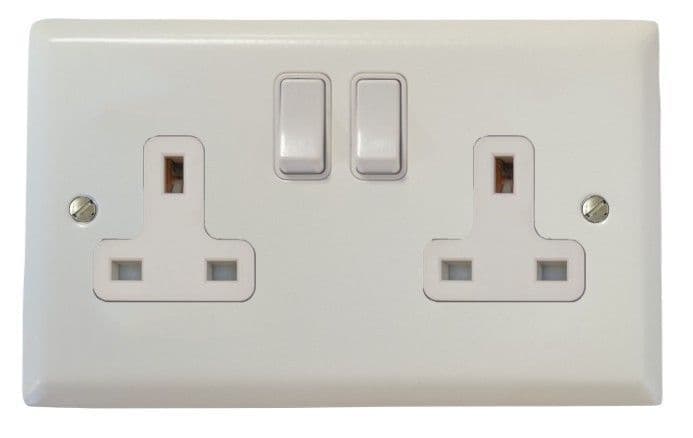 G&H SFW10W Spectrum Plate Matt White 2 Gang Double 13A Switched Plug Socket