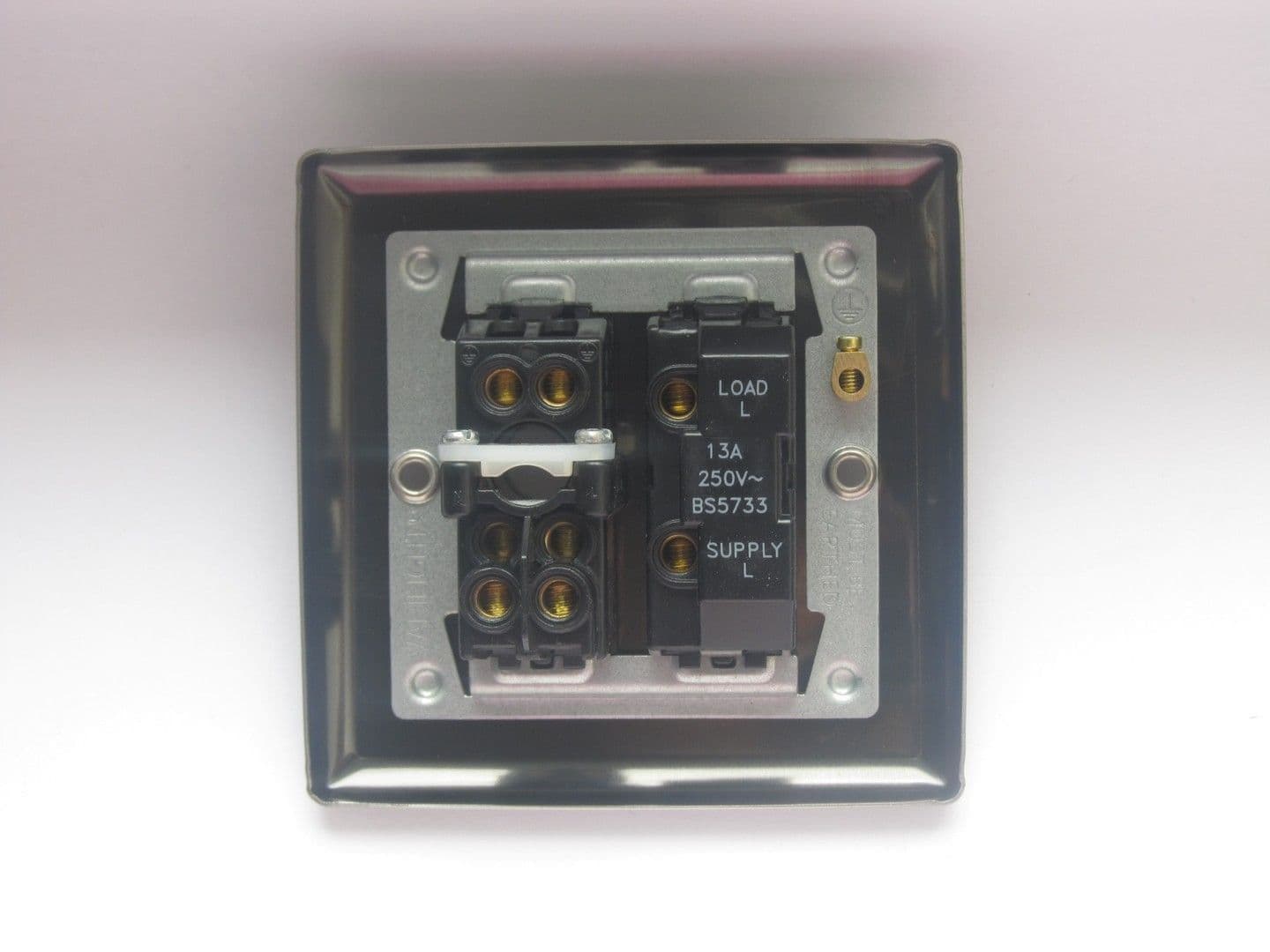 Varilight XB6UFOD Classic Brushed Brass 1 Gang 13A Unswitched Fused ...