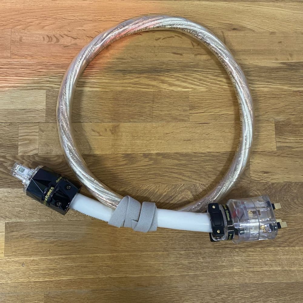 HB Laboratories Carbon 7 UK Mains Cable 1.5m | Audio Emotion | Preowned