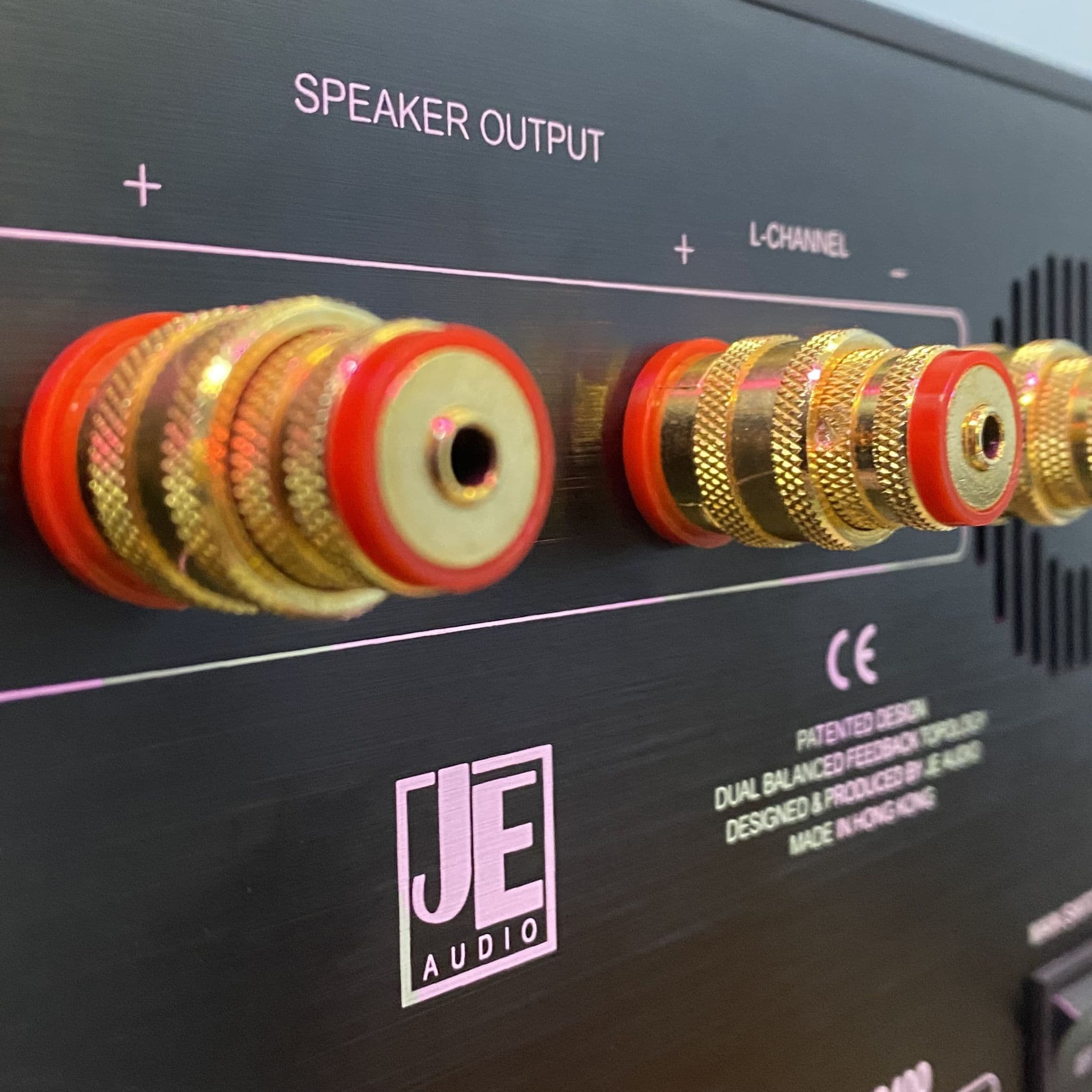 Dyad S400 Balanced Hybrid Power Amplifier | Audio Emotion | Preowned