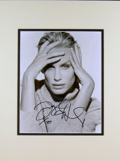 Daryl Hannah Autograph Signed Photo - Kill Bill