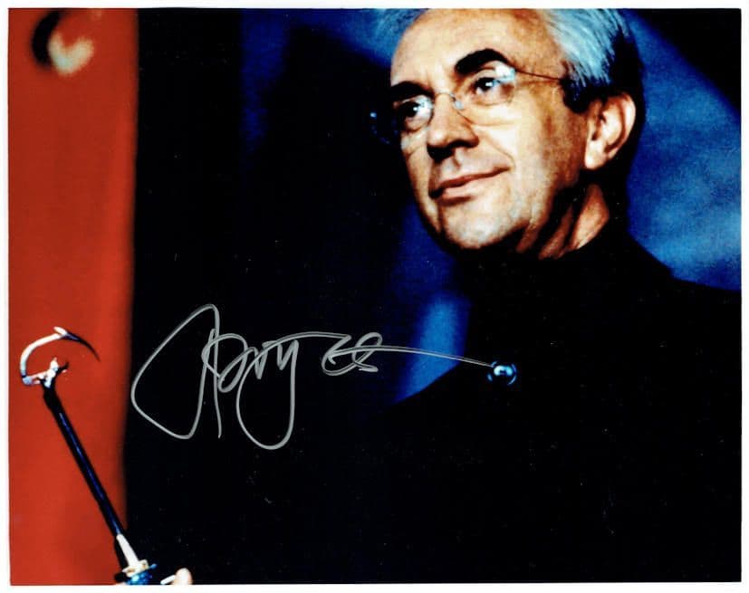 Jonathan Pryce Autograph Signed Photo - Tomorrow Never Dies