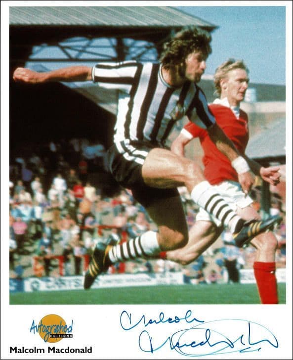 Malcolm Macdonald Autograph Signed Photo - Newcastle United