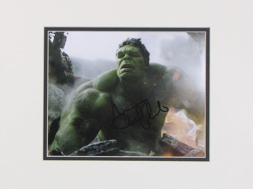 Mark Ruffalo Autograph Signed Photo Hulk The Avengers