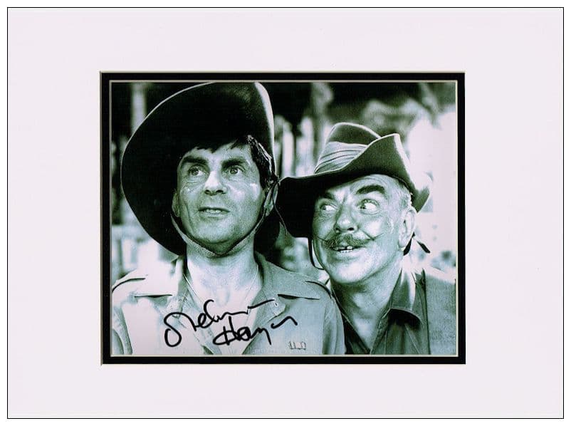 Melvyn Hayes Autograph Signed Photo - It Ain t Half Hot Mum