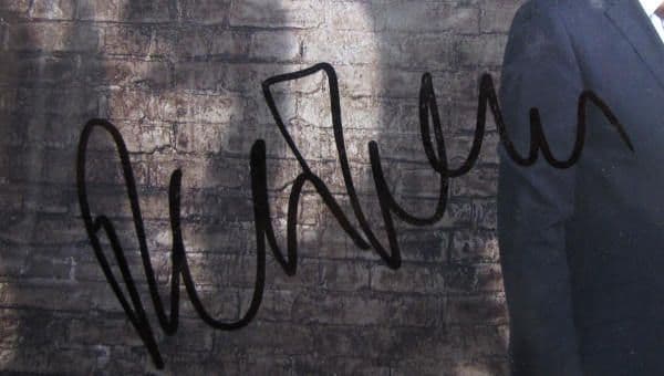 Peter Jones Autograph Signed Photo - Dragon s Den