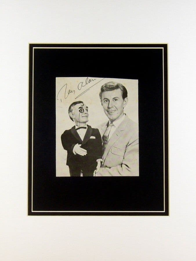 Ray Alan Autograph Signed Photo - Lord Charles