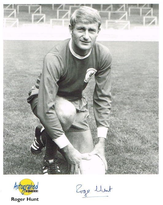 Roger Hunt Autograph Signed Photo