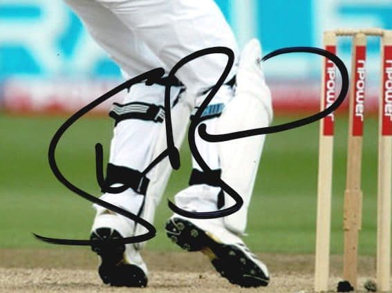 Stuart Broad Autograph Signed Photo - Cricket