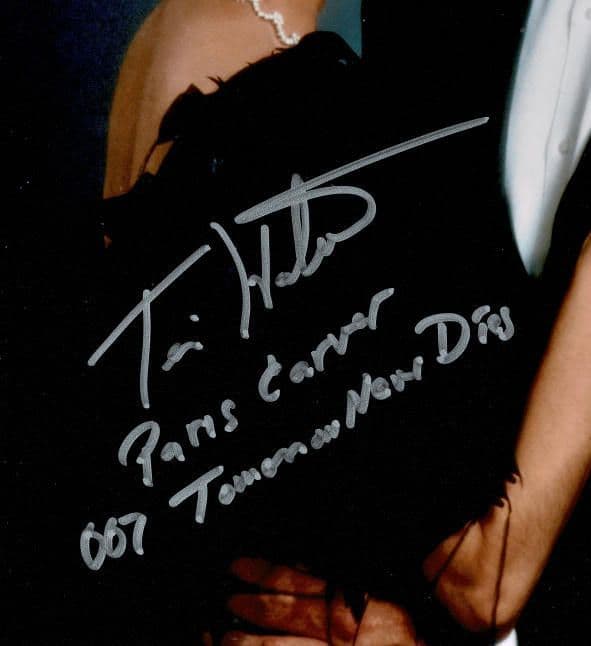 Teri Hatcher Autograph Signed Photo - Paris Carver