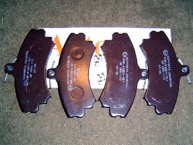 Brake pads front Carisma Space Star