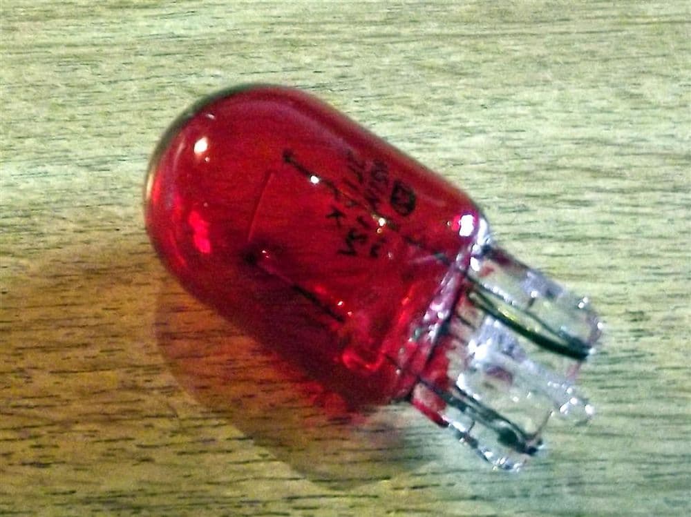 Bulb 12v 21W RED capless for rear fog light 382C BA15S