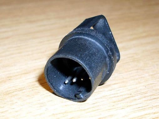 CD jumper plug for Roadster Panasonic radio unit USED